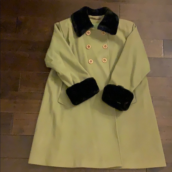 NUDE | Jackets & Coats | Vintage Beautiful Avocado Green Cashmere Coat ...